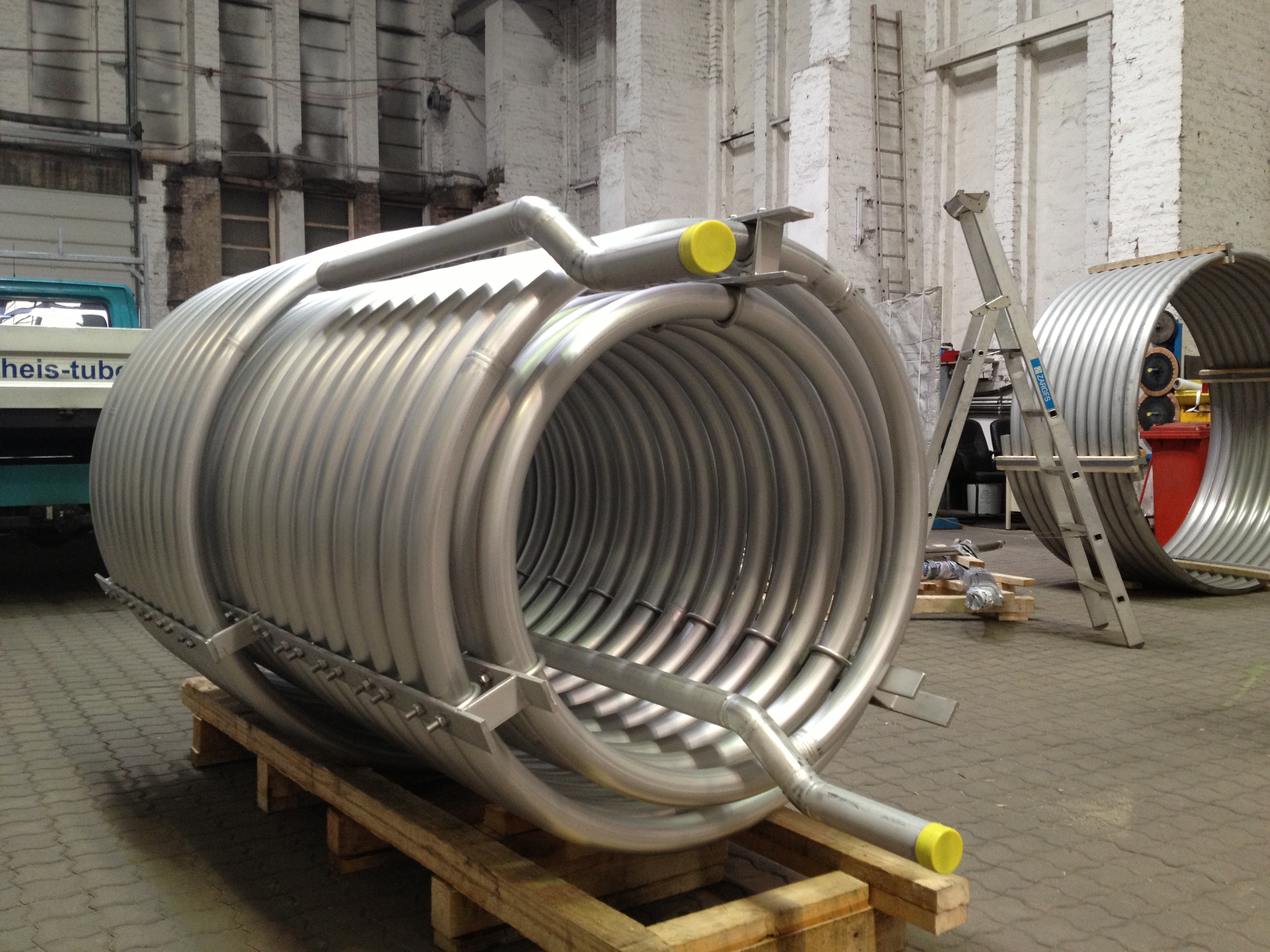 Coiled Pipes - Van den Anker